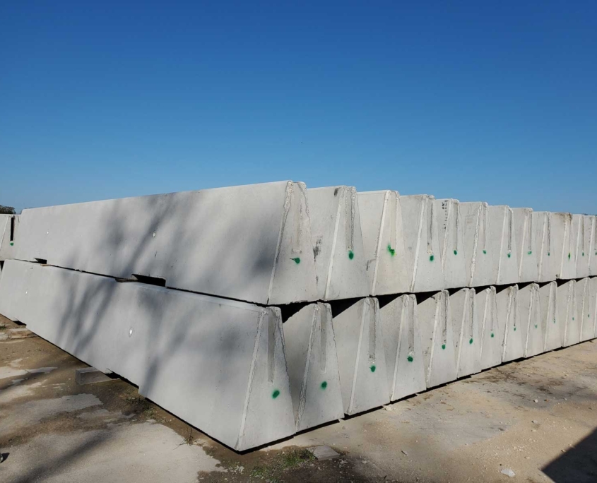 Single Slope Concrete Barrier - Summit Precast Concrete, LP Montgomery, TX