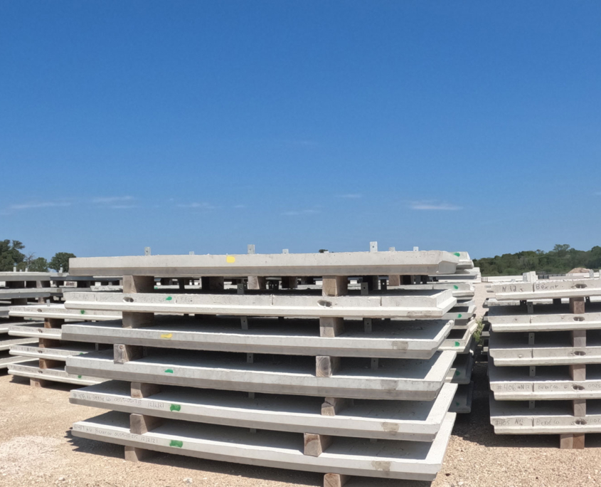 MSE Retaining Wall System - Summit Precast Concrete, LP